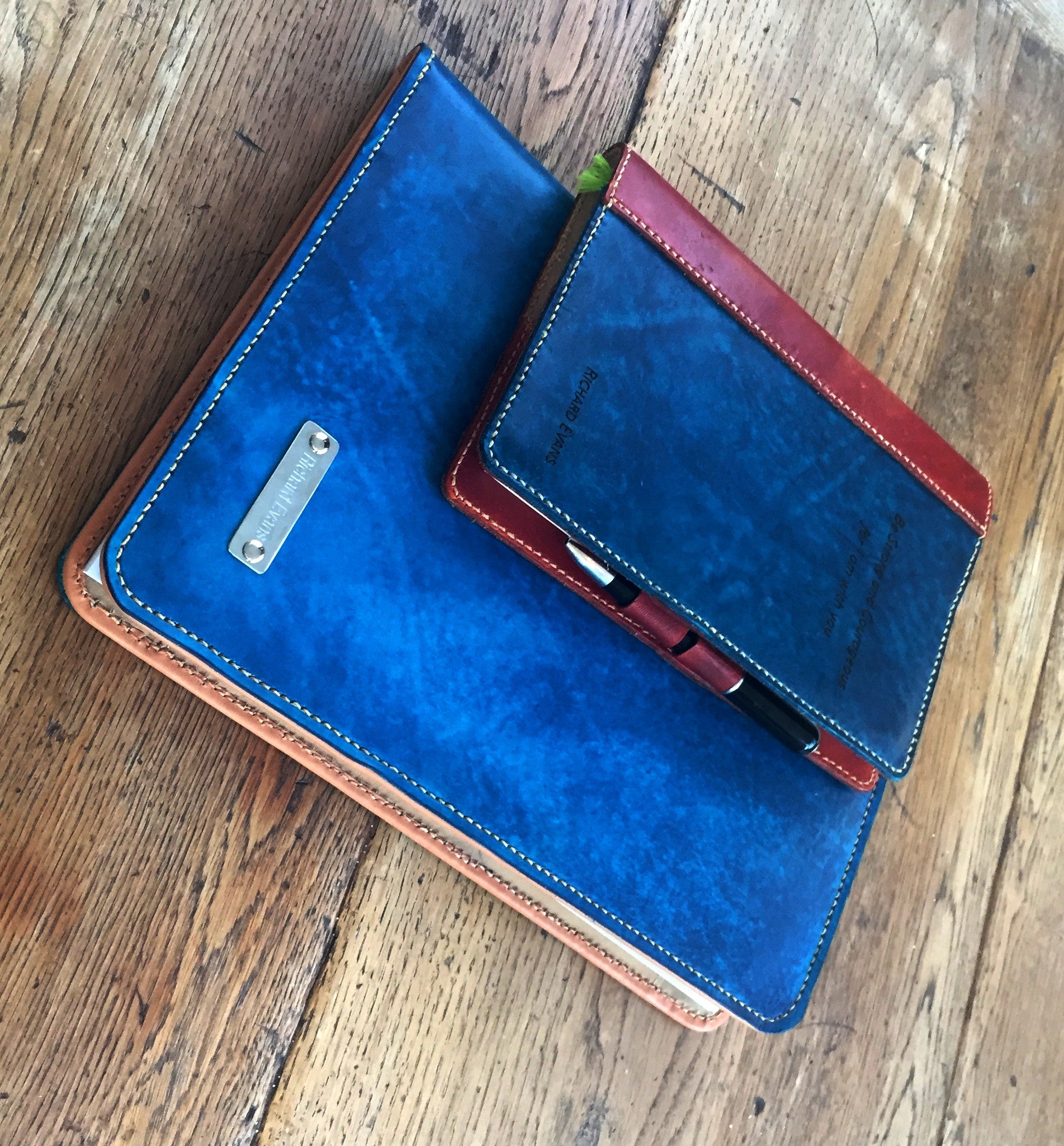 Matching personalised leather journal & portfolio – Sparrowhawk Leather NZ